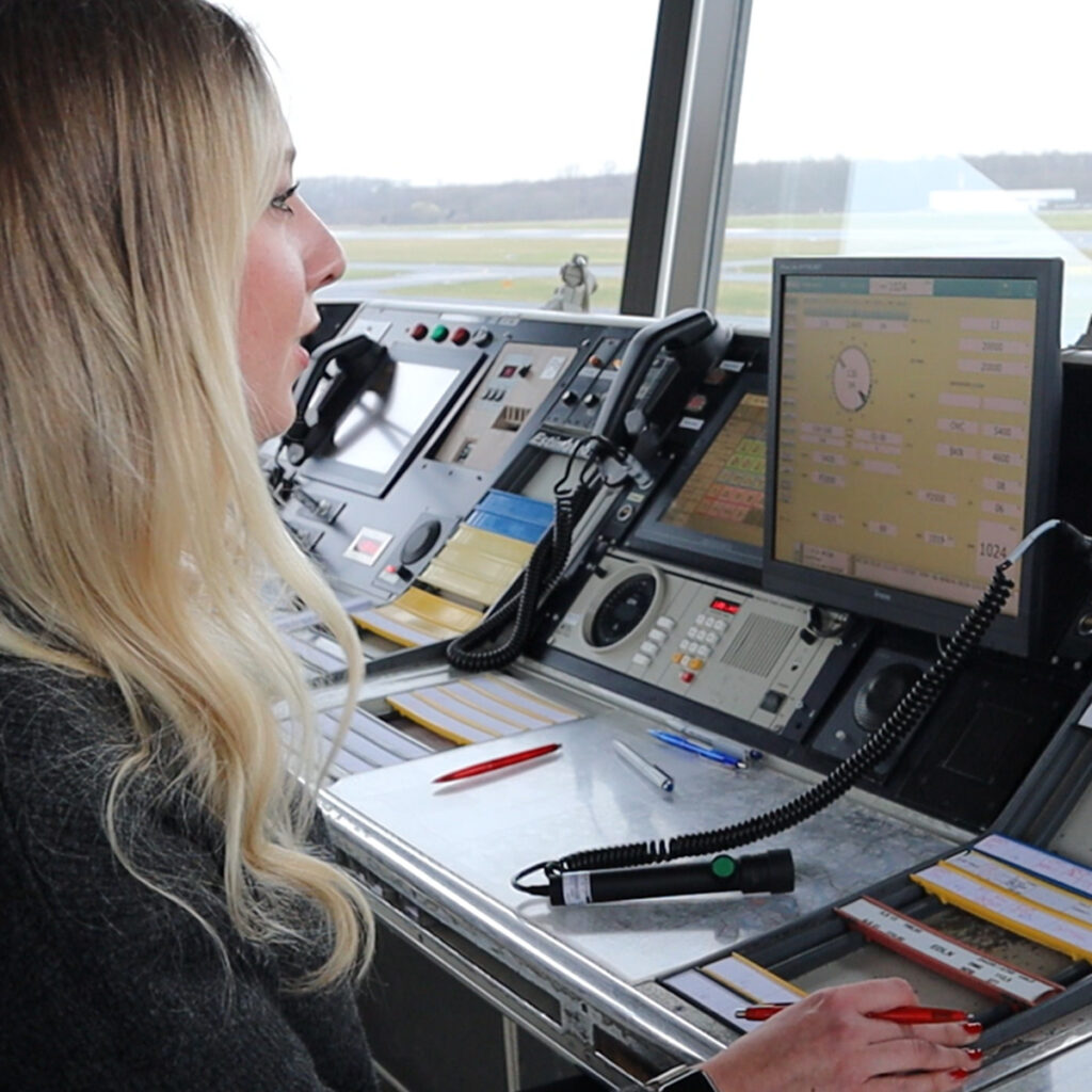 DFS Aviation Services - Home