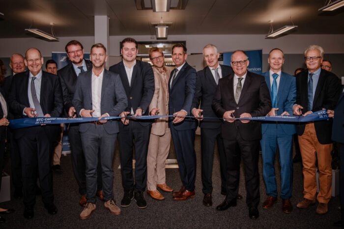 DFS Aviation Services - Home